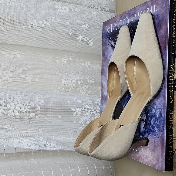 Stuart Weitzman | Shoes | Vintage Y2k Pointed Toe Stuart Weitzman ...